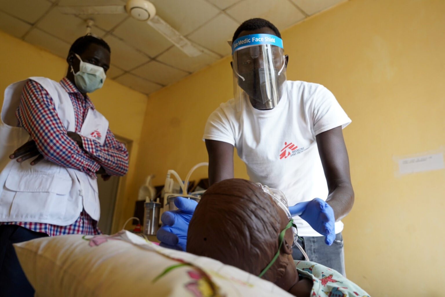 How MSF uses mentoring to support its field staff and provide better ...